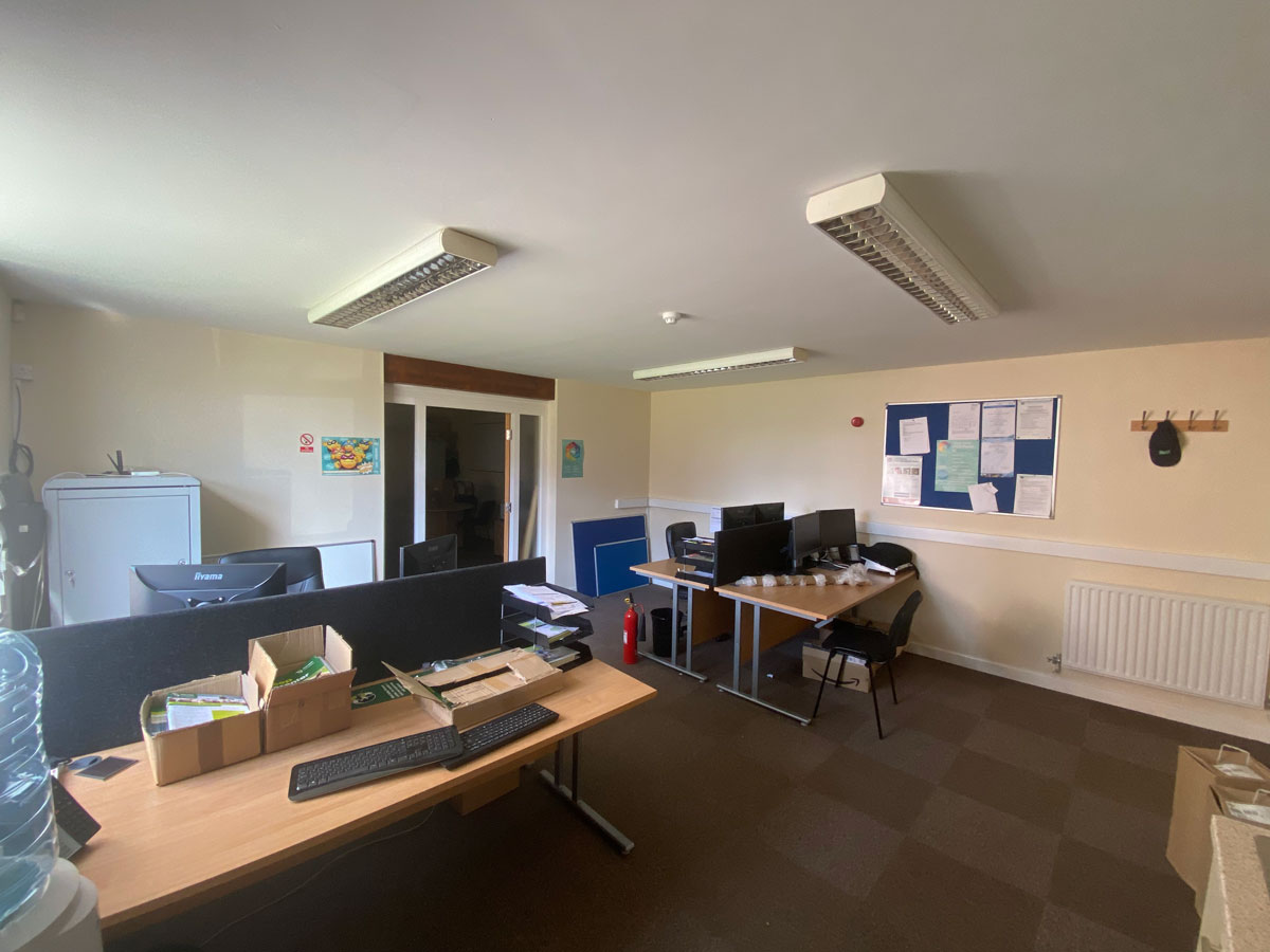 1000 sq foot ground floor office space – Somerford Business Court